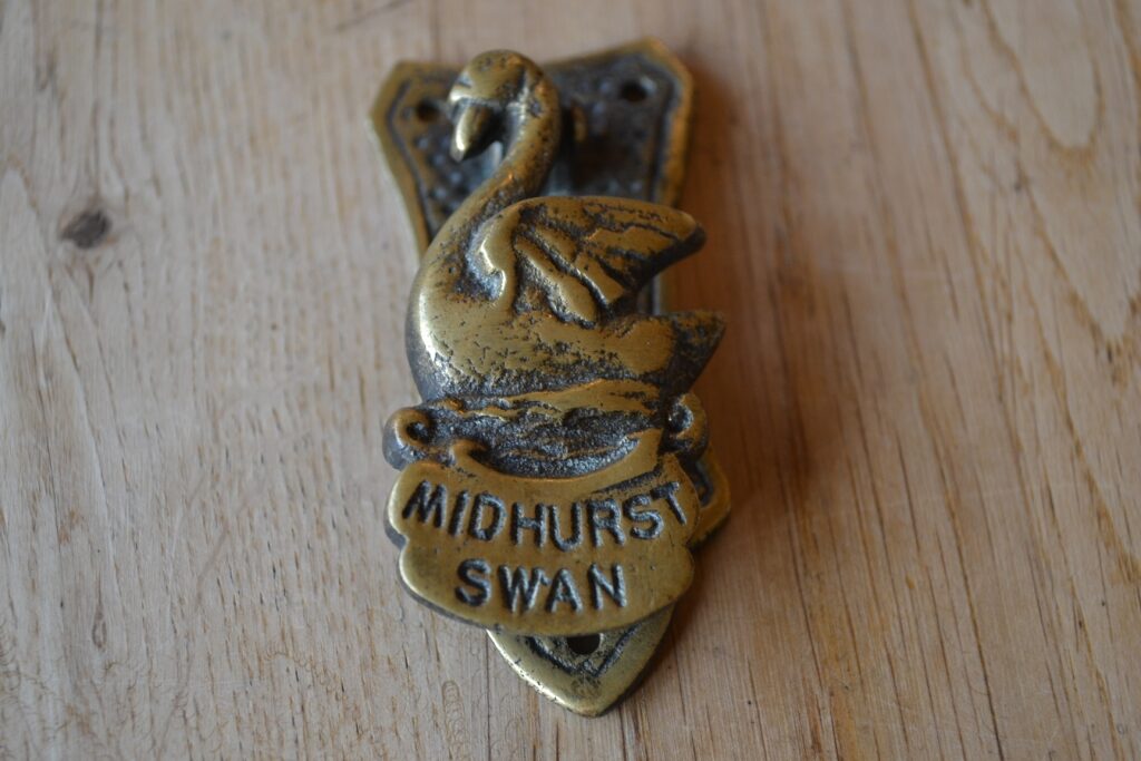 Midhurst Swan Door Knocker - D591-1119 - Antique Door knockersAntique ...